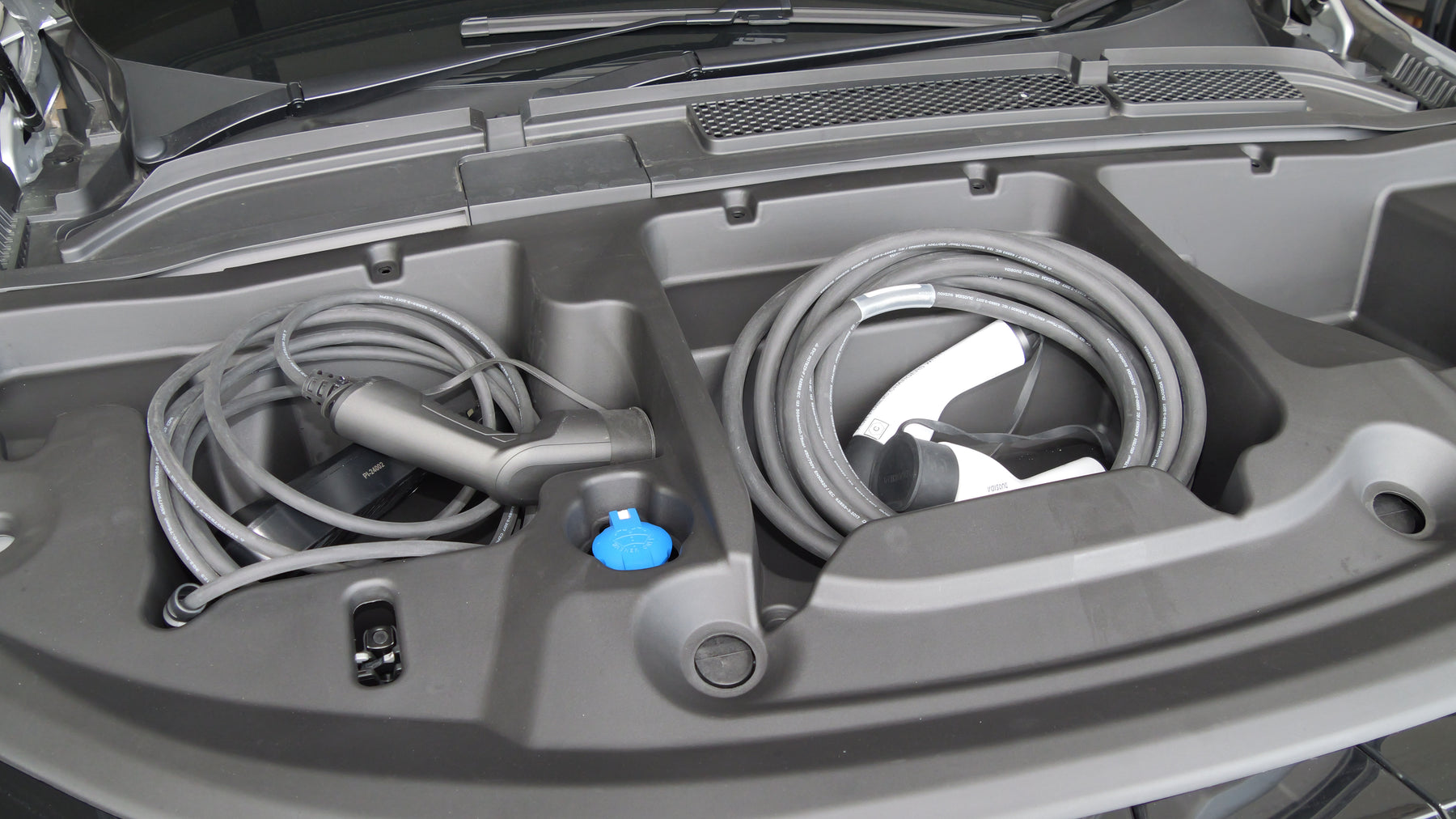 Xpeng G6 Frunk - Interior Storage Solution